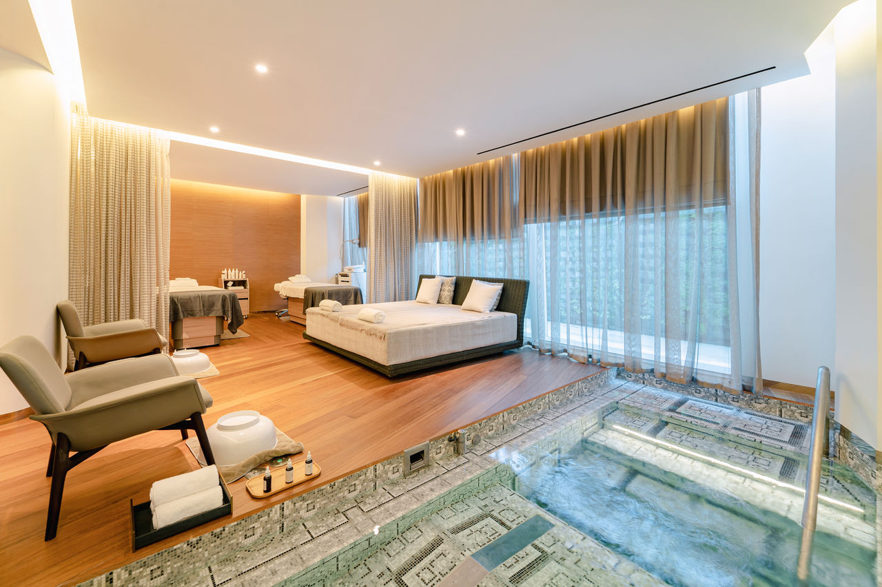 رحلة لتجديد واستعادة النشاط في منتجع رافلز الصحي - Luxury hotel in Doha