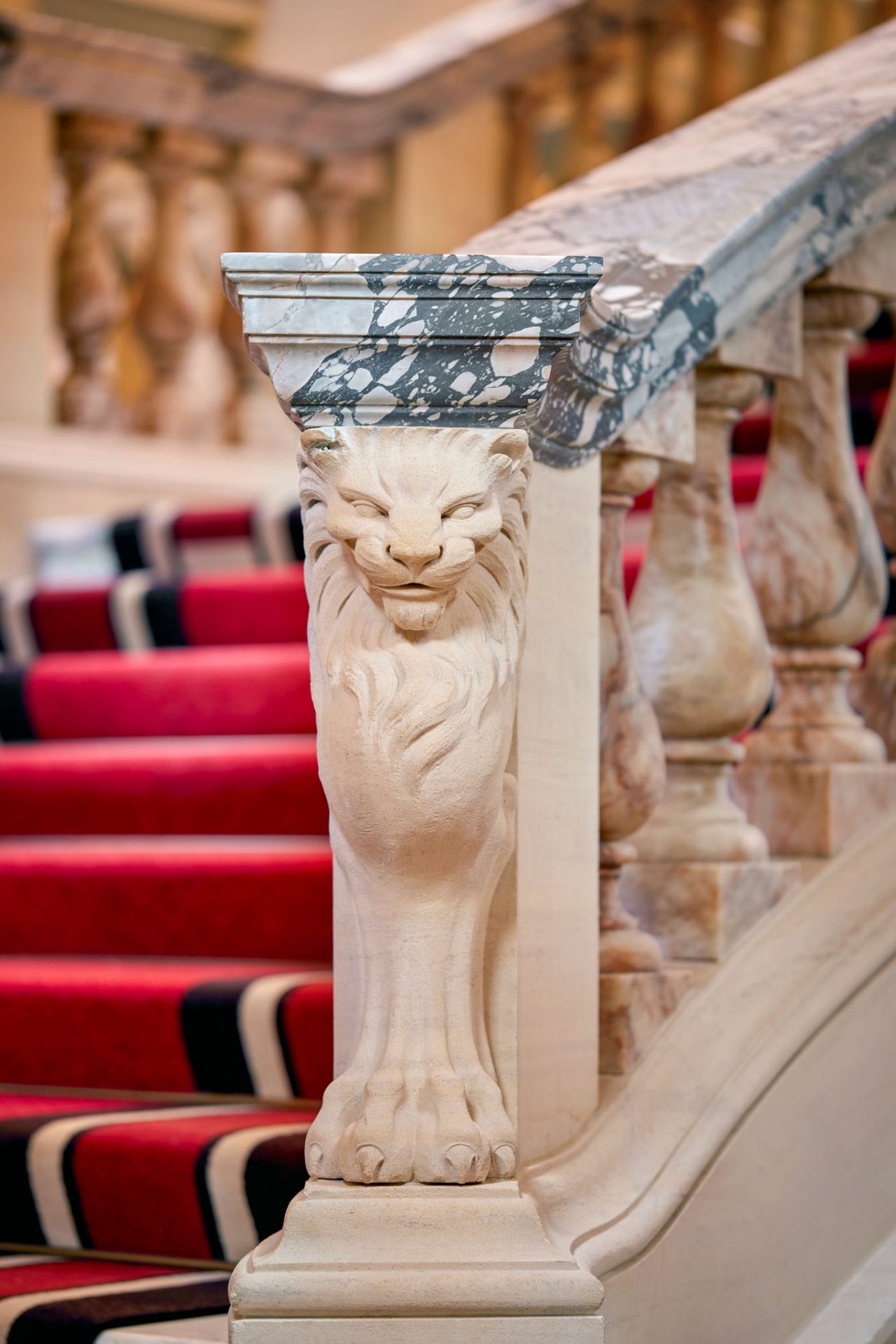 Heritage Tour im Raffles London at Raffles London