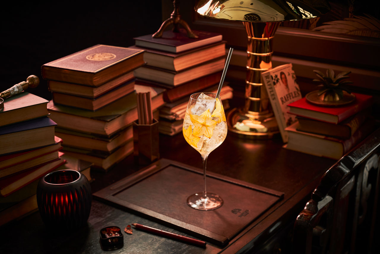 Writers Bar - Raffles Singapore