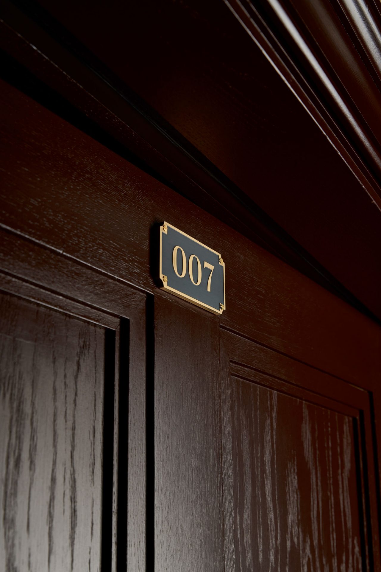 Spy Bar Tasting Experience at Raffles London