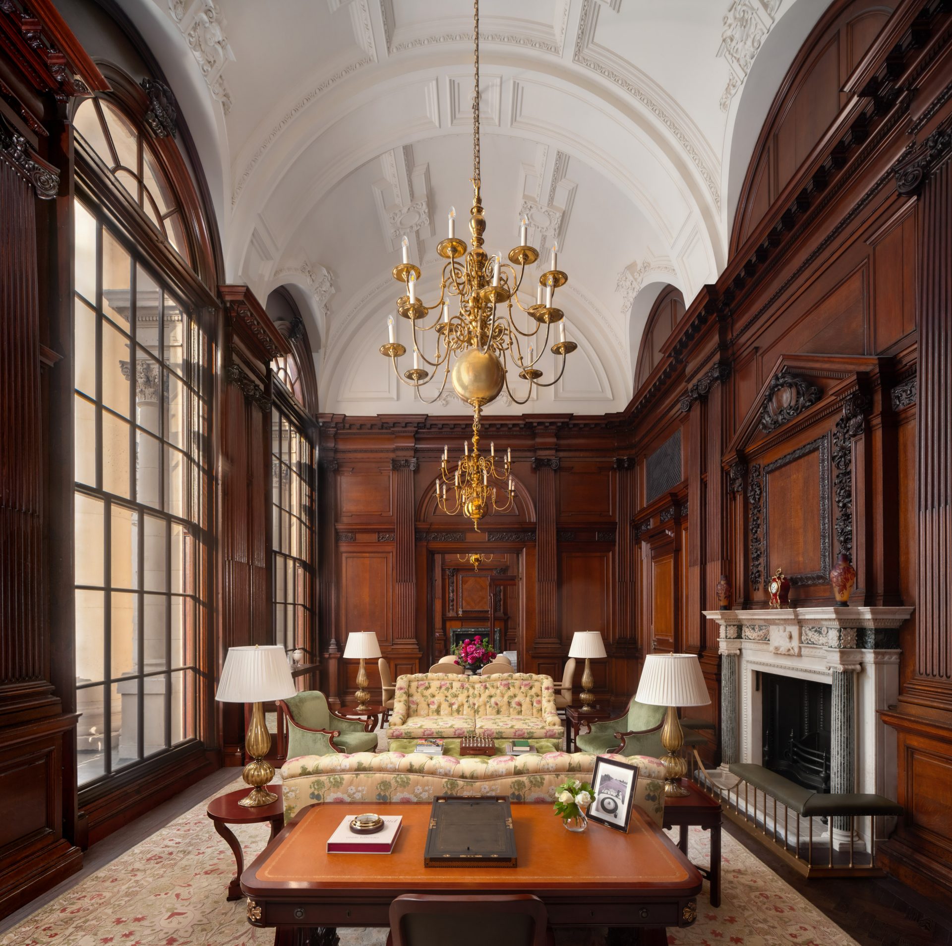 Rooms & Suites at Raffles London at The OWO | Raffles Hotels & Resorts