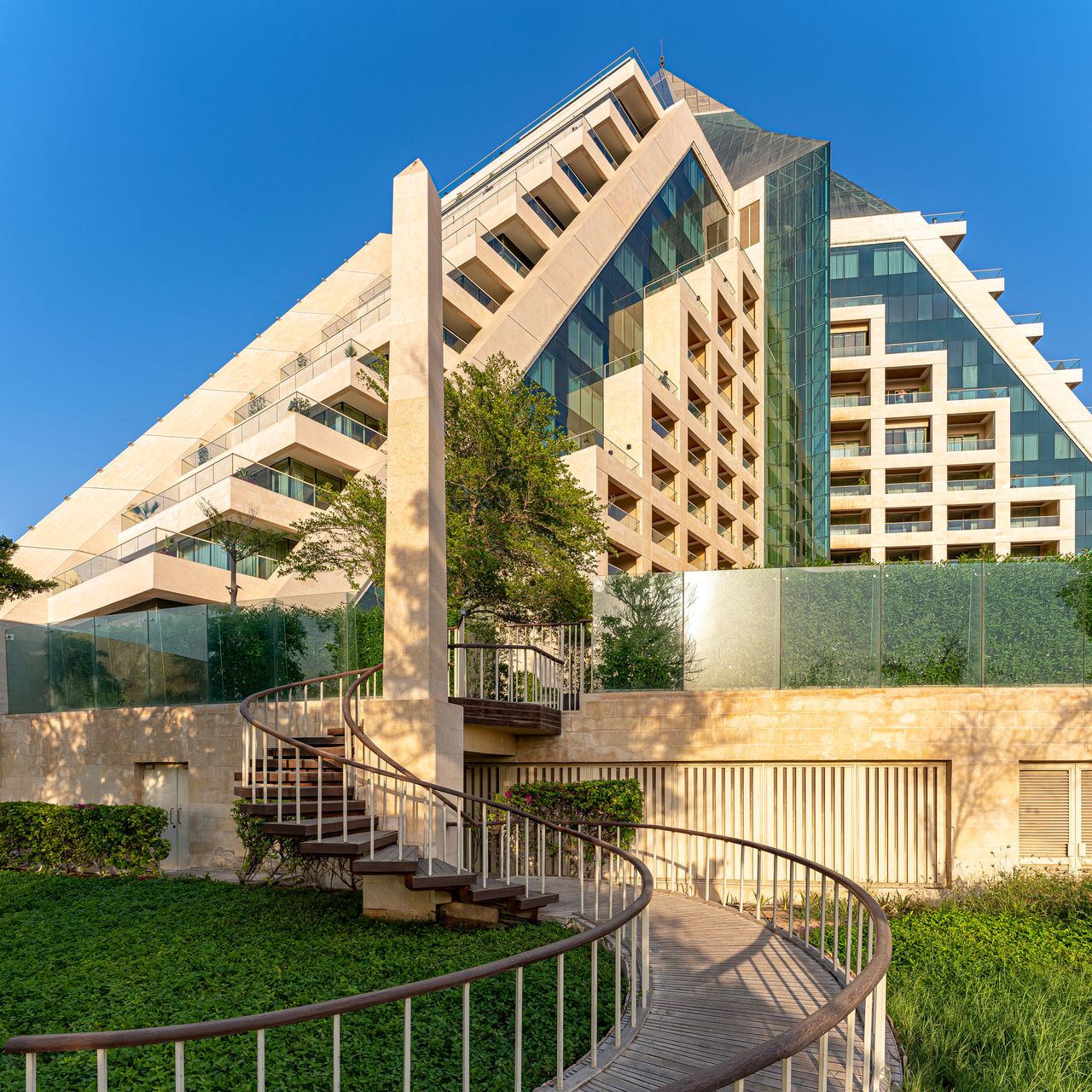 События at Raffles Dubai