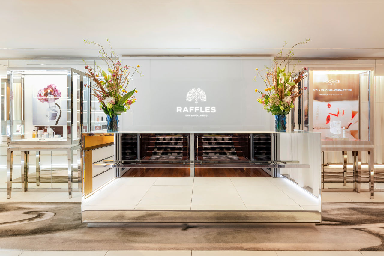 Велнес at Raffles Paris